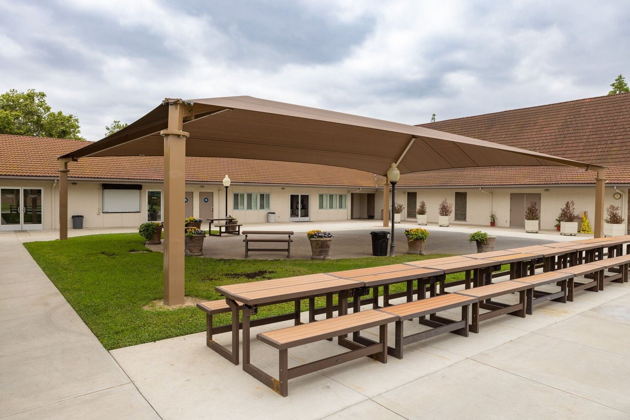 The Versatility of Fabric Shade Solutions: Applications and Benefits